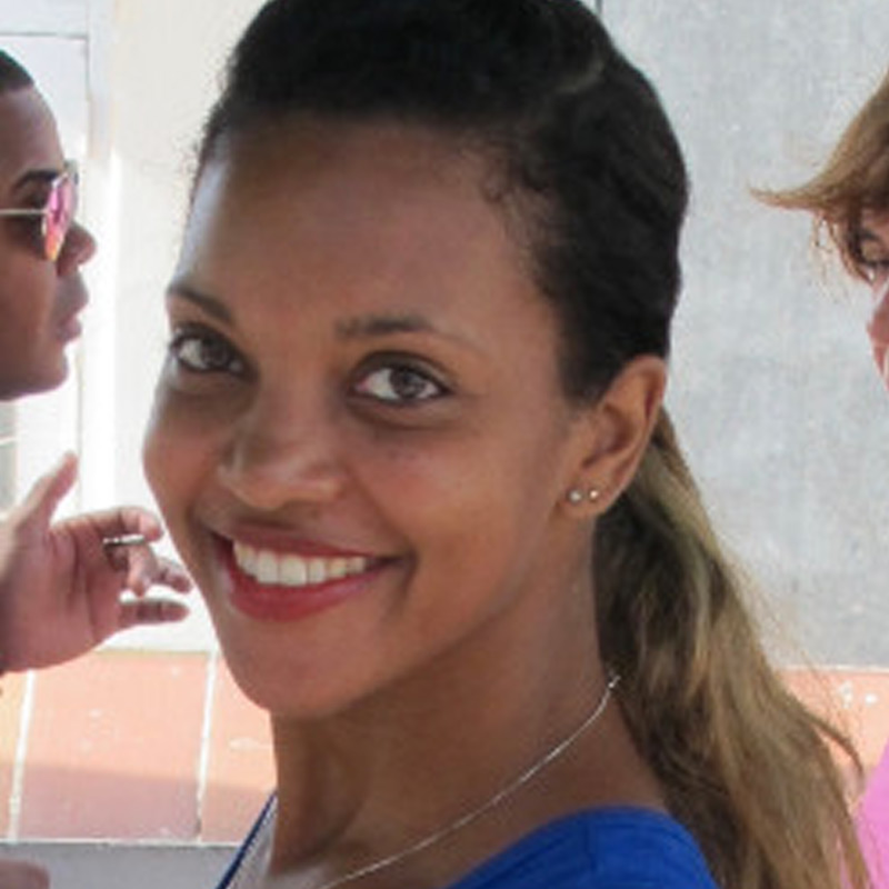 Leyani - Baila Habana